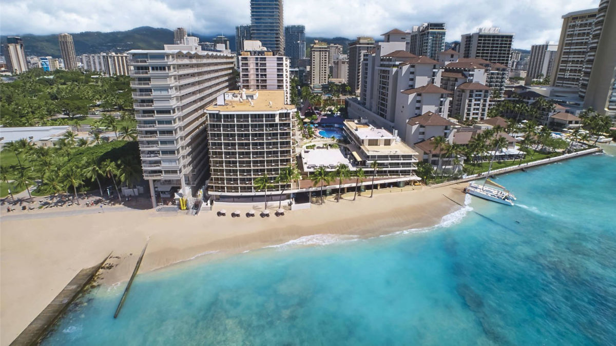 Hawaii utazas - Outrigger Reef Waikiki Beach Resort**** | OTP TRAVEL ...